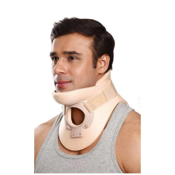 COLLARINES RÍGIDOS, BLANDOS Y ESPECIALES
